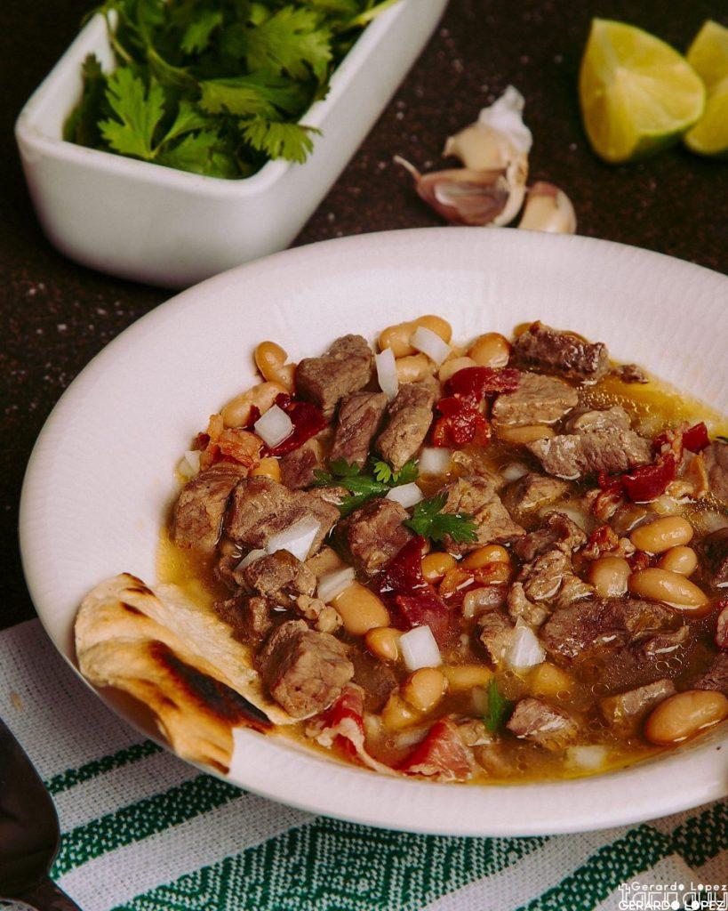 Meat in its juices - Gerardo Lopez